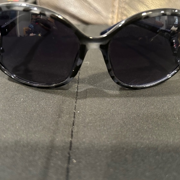 Foster Grant | Accessories | Foster Grant Blue And Black Sunglasses ...